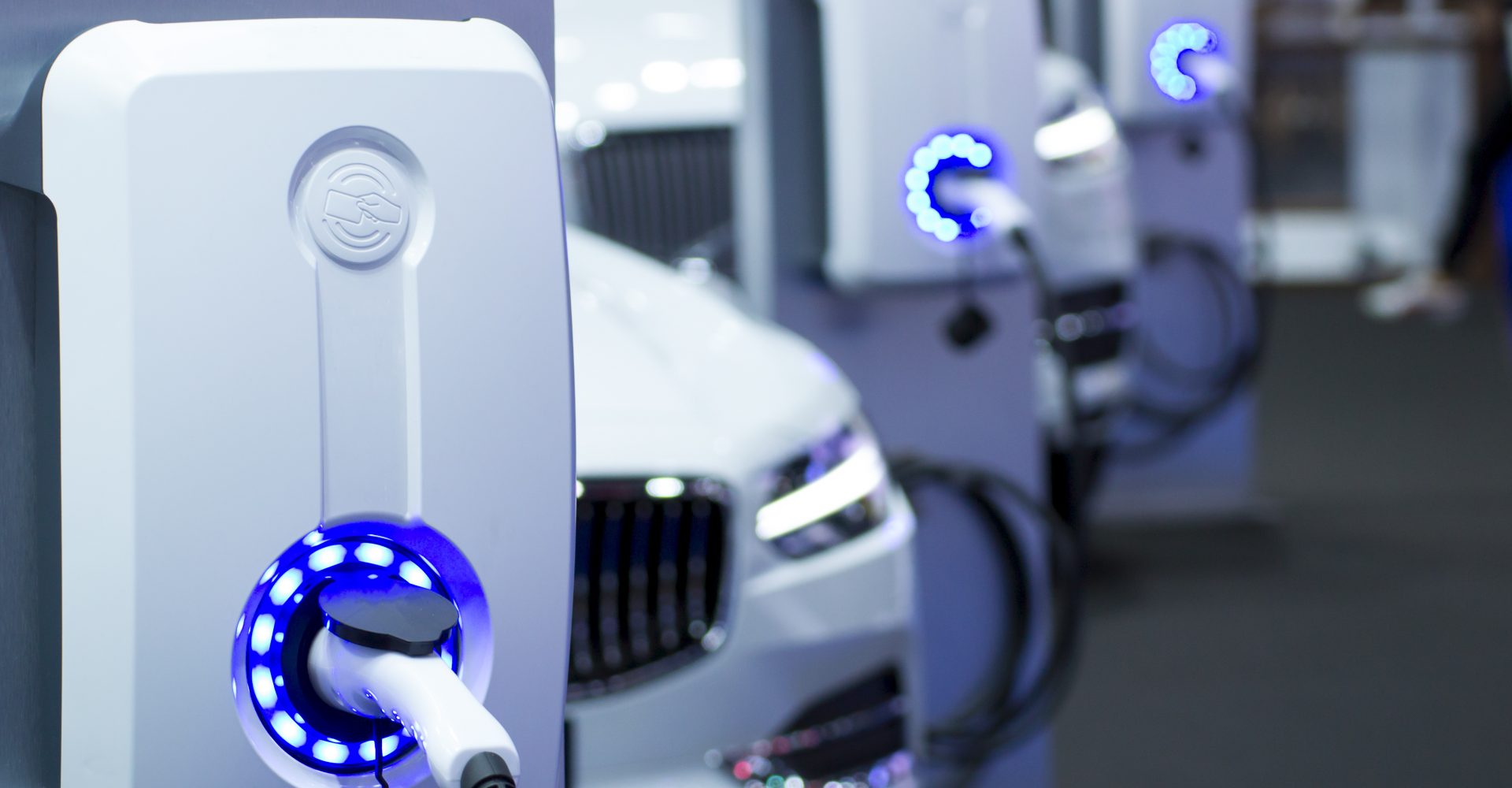 自動車のデジタルキーを開発する「銀基（INGEEK）」、テンセントから資金調達。トヨタなど大手メーカーと提携 | 36Kr Japan ...