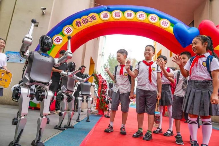 人型ロボットで教育分野に照準 中国「Noetix Robotics」、新たに40億円超を調達 | 36Kr Japan | 最大級の中国テック ...